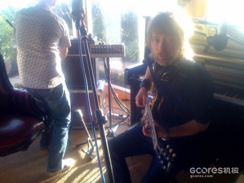 设备之王：Radiohead主唱Thom Yorke 的音乐装备（电吉他篇） | 机核 GCORES