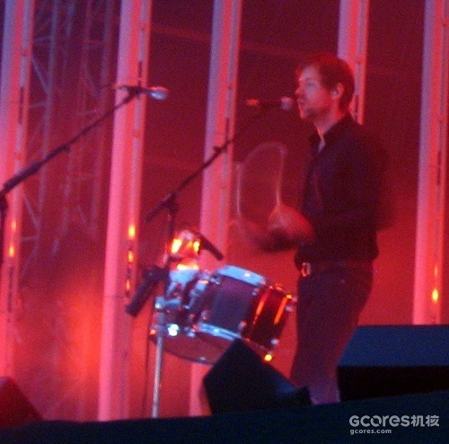 设备之王：Radiohead 吉他手 Ed O'Brien 的音乐装备（效果器与其他乐器·上篇） | 机核 GCORES