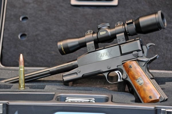 彪悍小公司的精巧作，刀剑外传GGO里的阿森纳AF-1 STRIKE ONE手枪 | 机核 GCORES