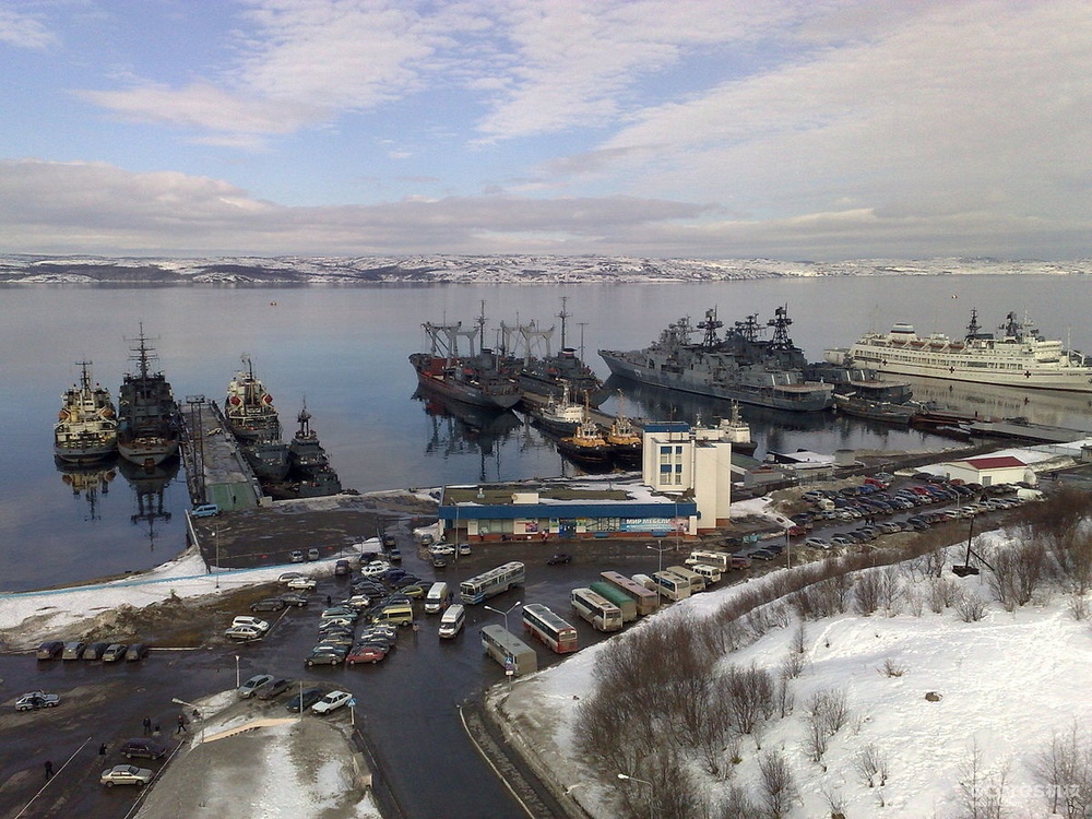 北冰洋下的赌局——杂谈《冰冷海域》中的历史设定（武器、基地篇） | 机核 GCORES
